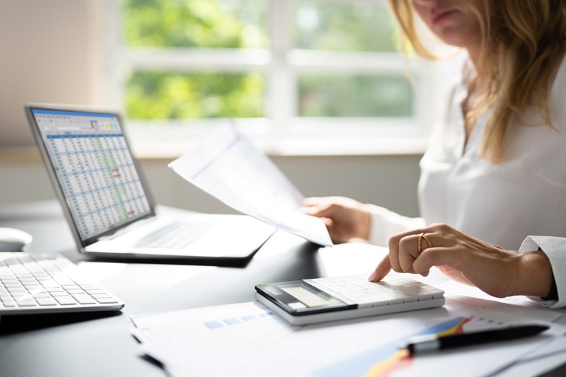 Due date for paper self-assessment tax return - Accountants Stratford ...